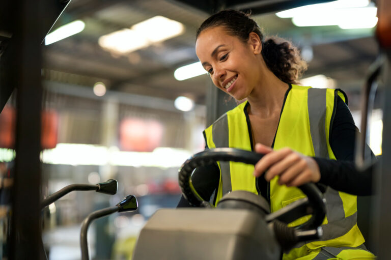 Forklift Operator Staffing Agencies & Jobs | Hire or Apply with PrideStaff