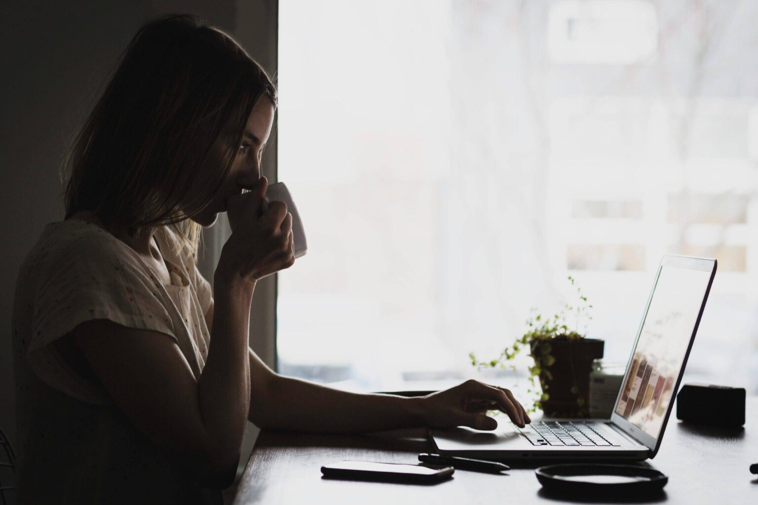 Five Ways to Make Yourself Indispensable at Work|Five Ways to Make ...